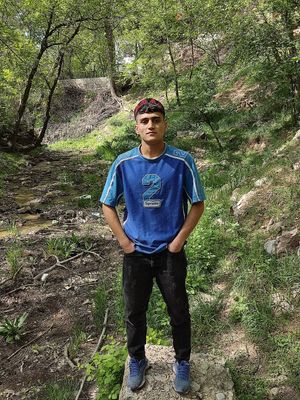 Obsidian | color meaning, hex code, palettes, images