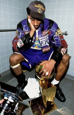 Merlot | color meaning, hex code, palettes, images